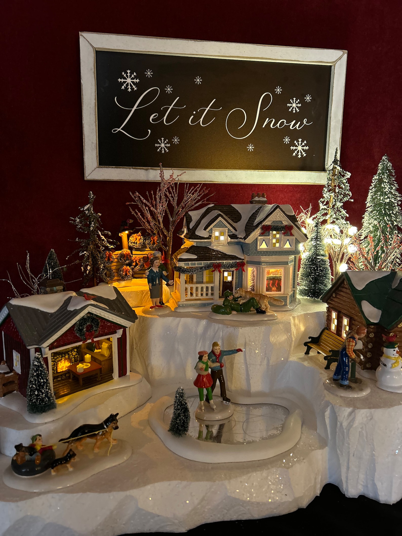 Vignette Display Platform/add-on Section (houses/accessories NOT ...