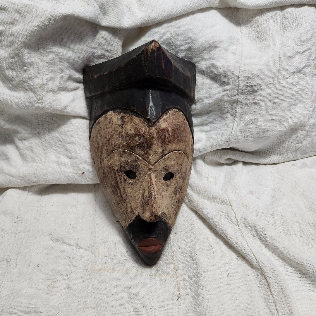 Gabonese Punu Mask | African Wall Art | Vintage | FREE SHIPPING - Etsy