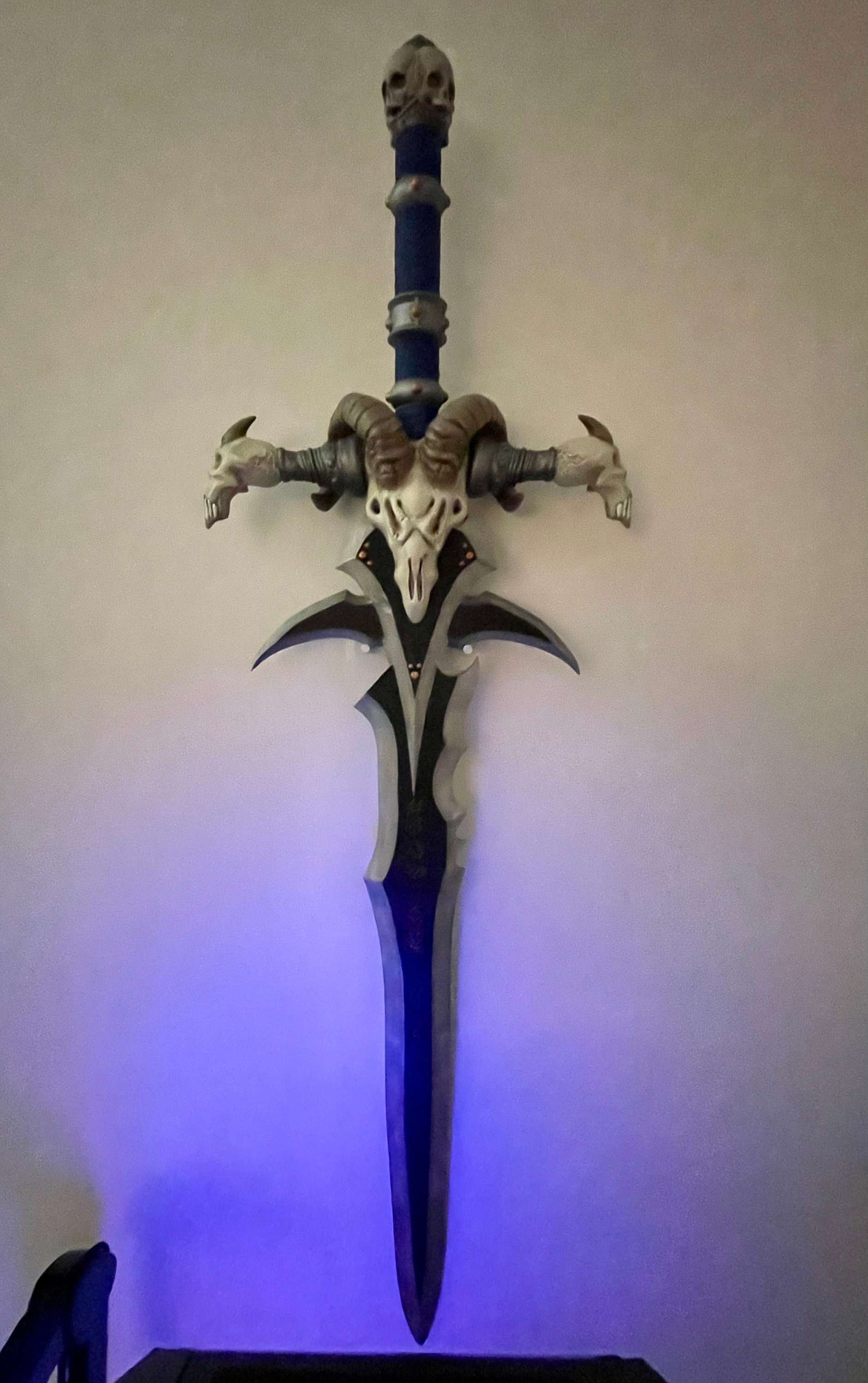 Lich King's Sword Frostmourne 1 Meter Lenght, 3D Printed and Painted ...