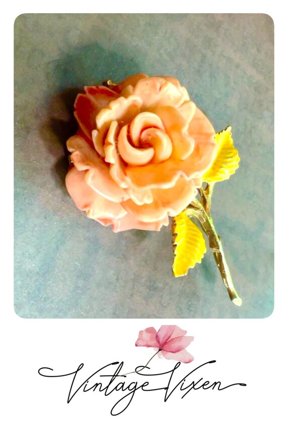 vintage 1950s brooch signed - Gem