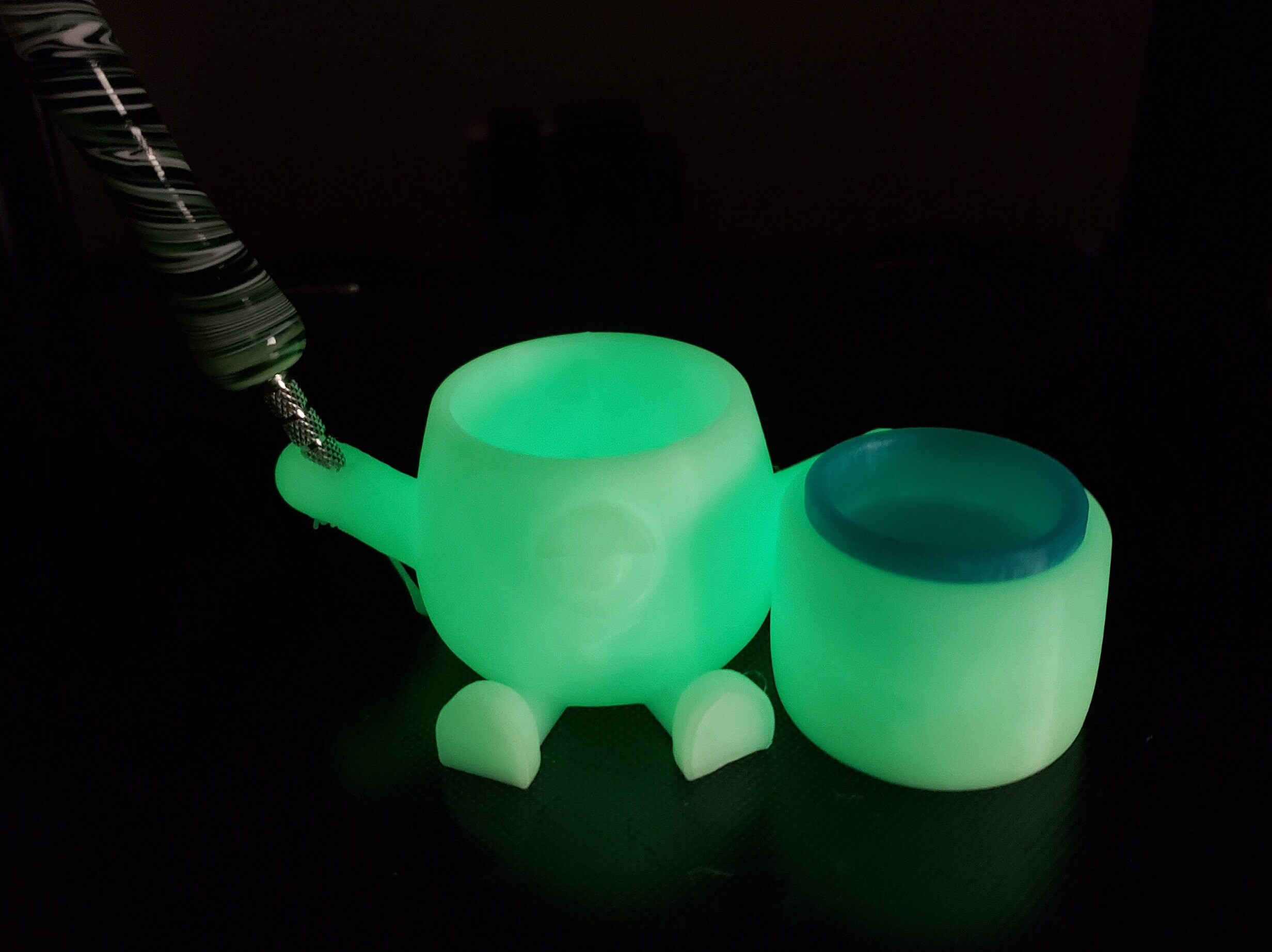 Dab Buddy/ Silicone Dish/ Dab Cleaner/ Tool Holder - Etsy