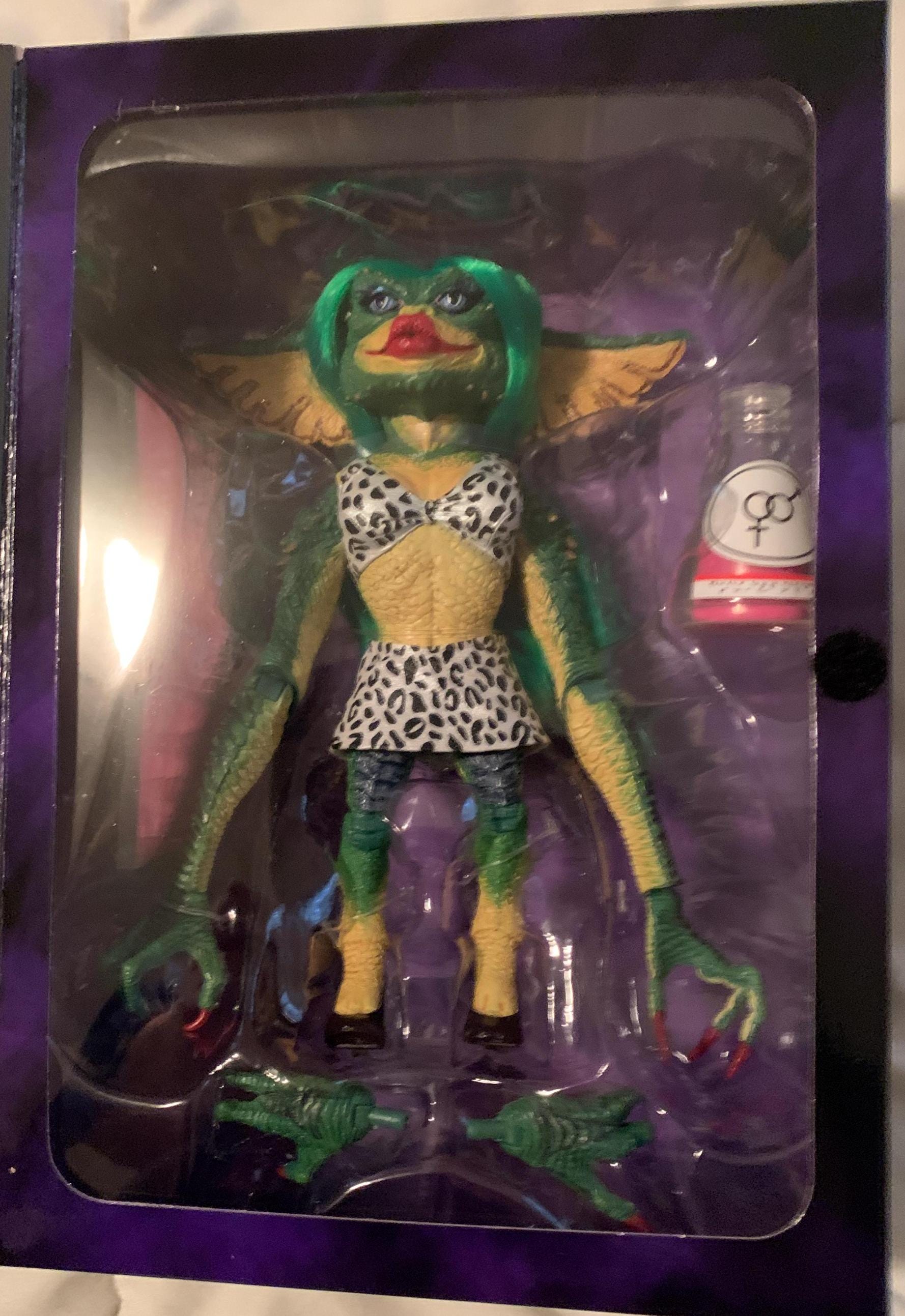 Neca Gremlins 2 the New Batch Ultimate Greta the Female Gremlin 5" Tall ...