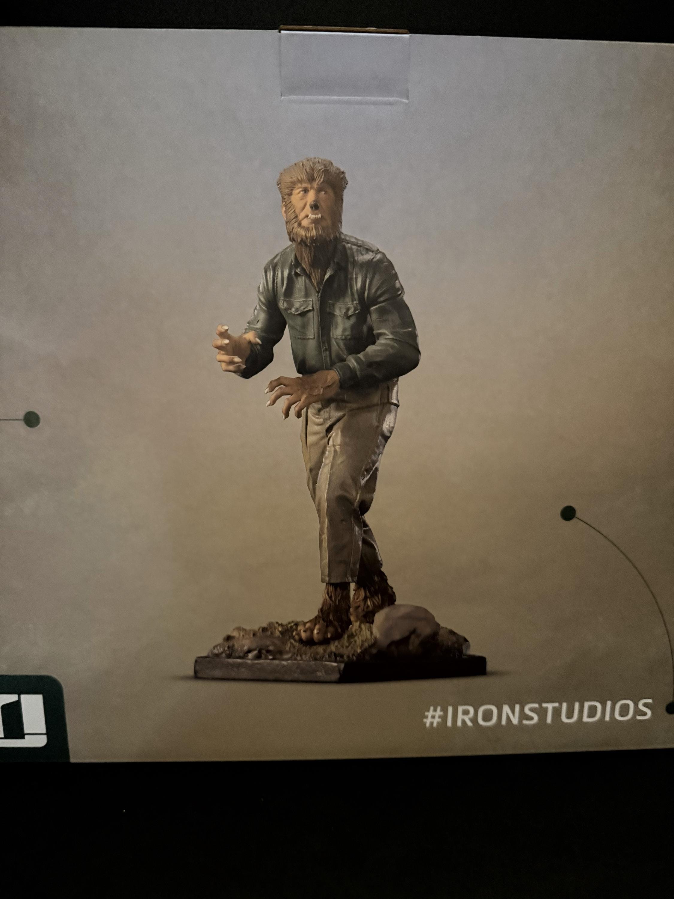 Iron Studios Universal Monsters the Wolfman Art Scale 1/10 Resin Statue ...