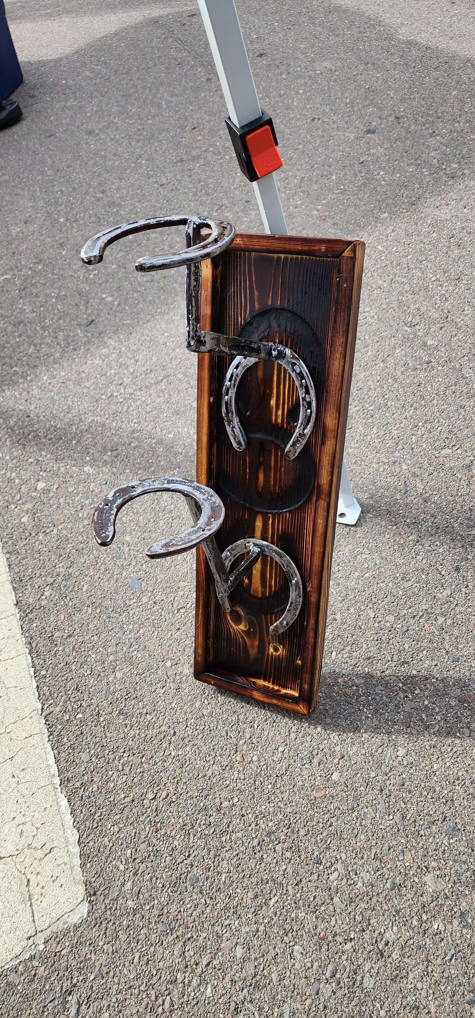 Wood and Horseshoe Hat Rack - Etsy