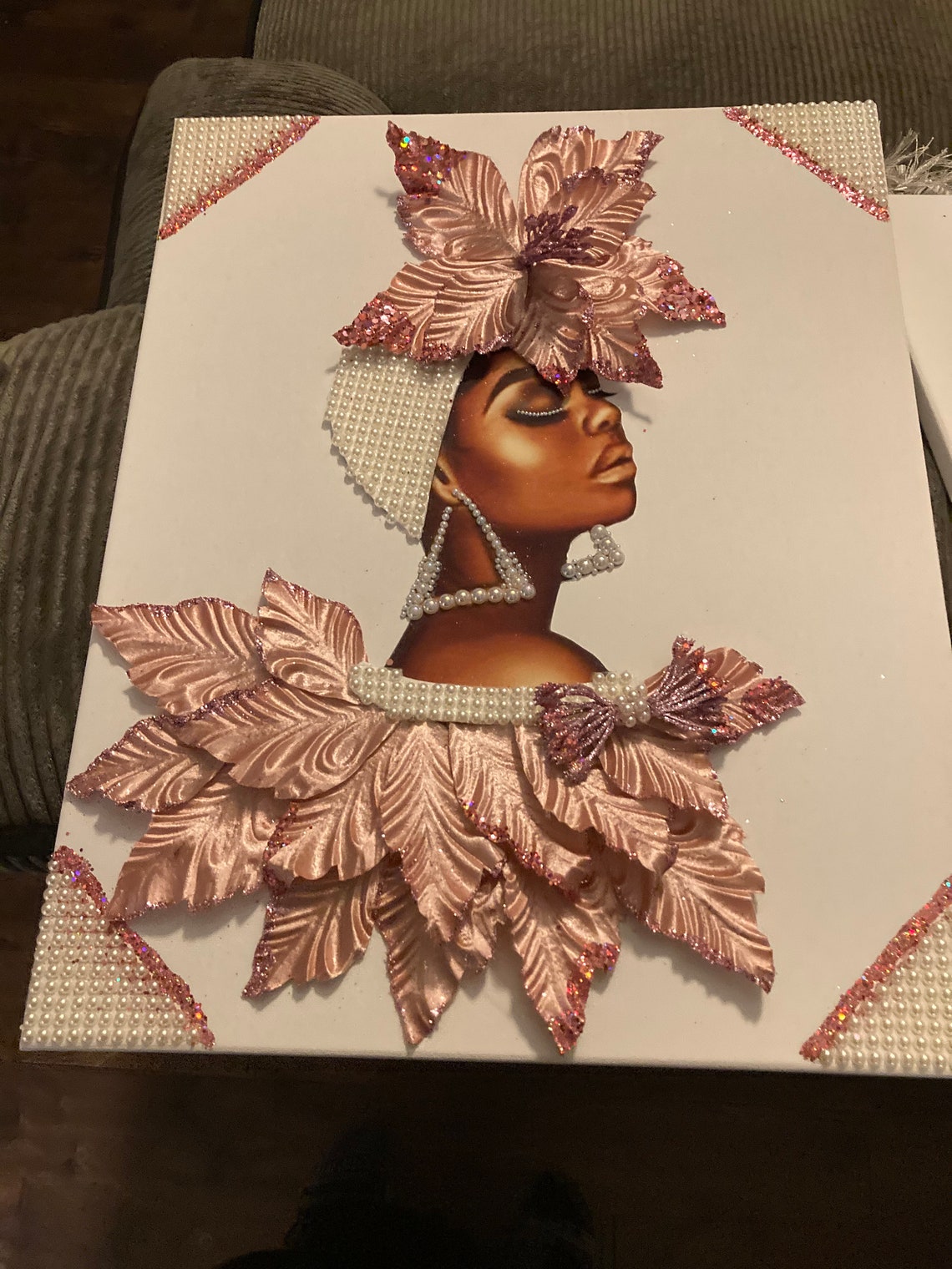 Diva on Canvas With Pearls - Etsy