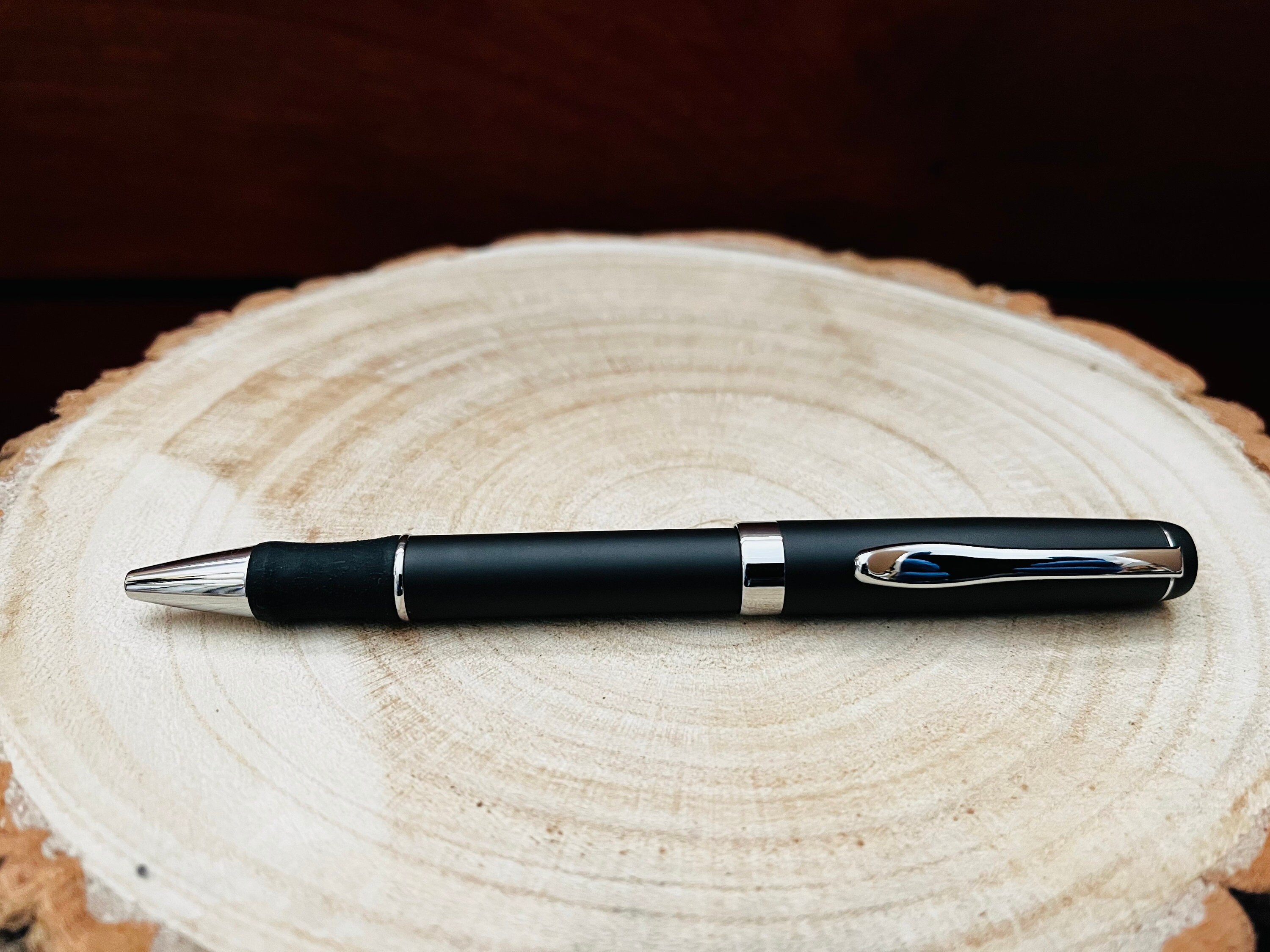 Brass Executive Black Ball Point Pen With Silver Trim, Classic Style ...