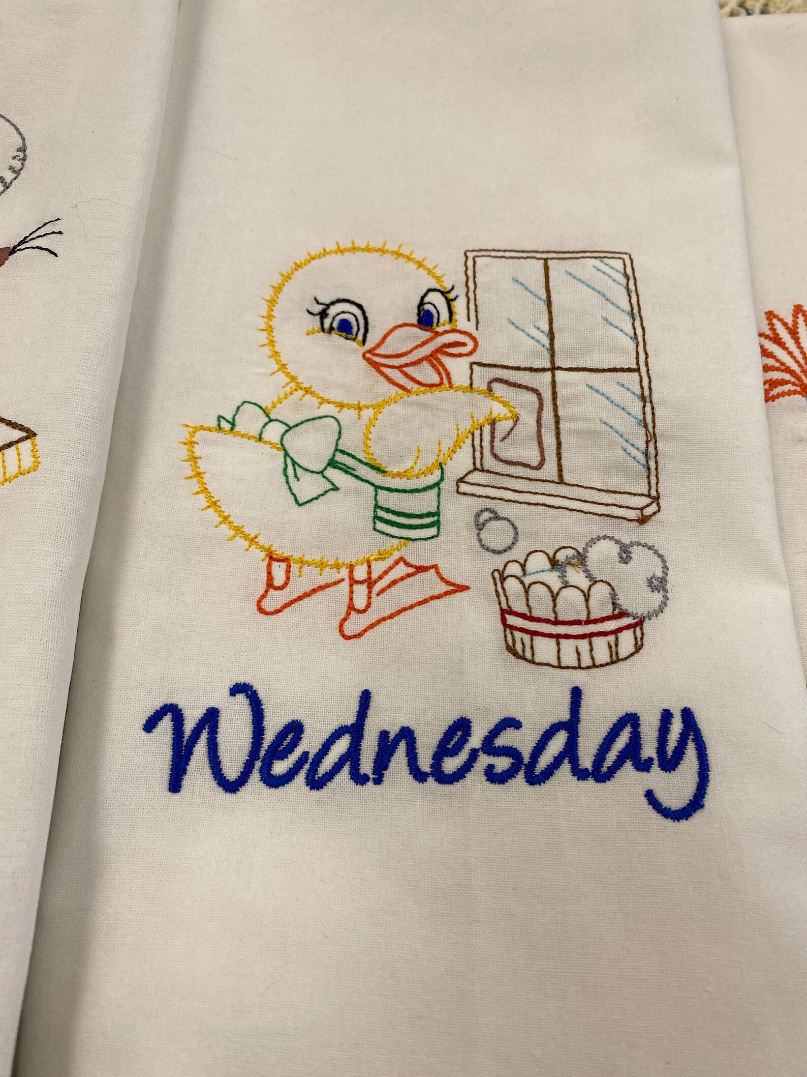 Chore Animals Days of the Week Machine Embroidered Flour Sack Tea ...