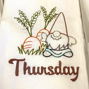Vintage Gnome Days of the Week Machine Embroidered Flour Sack Tea ...