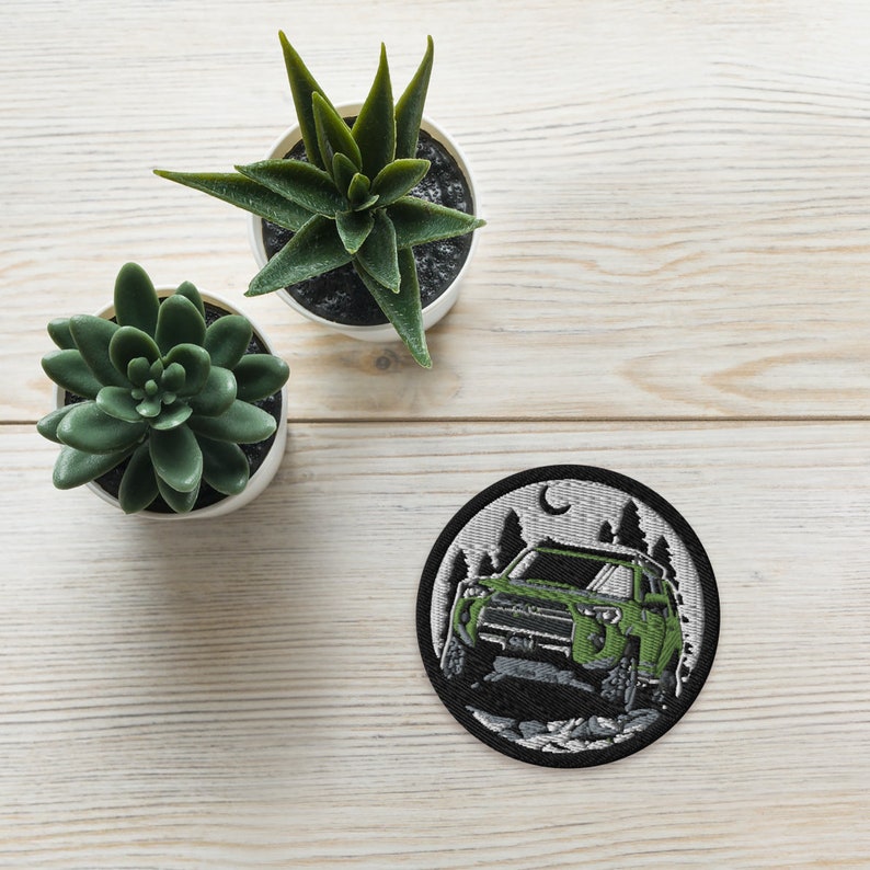 Lunar Rock 4runner Embroidered Patch - 3inch Diameter - 4wheeling - off ...