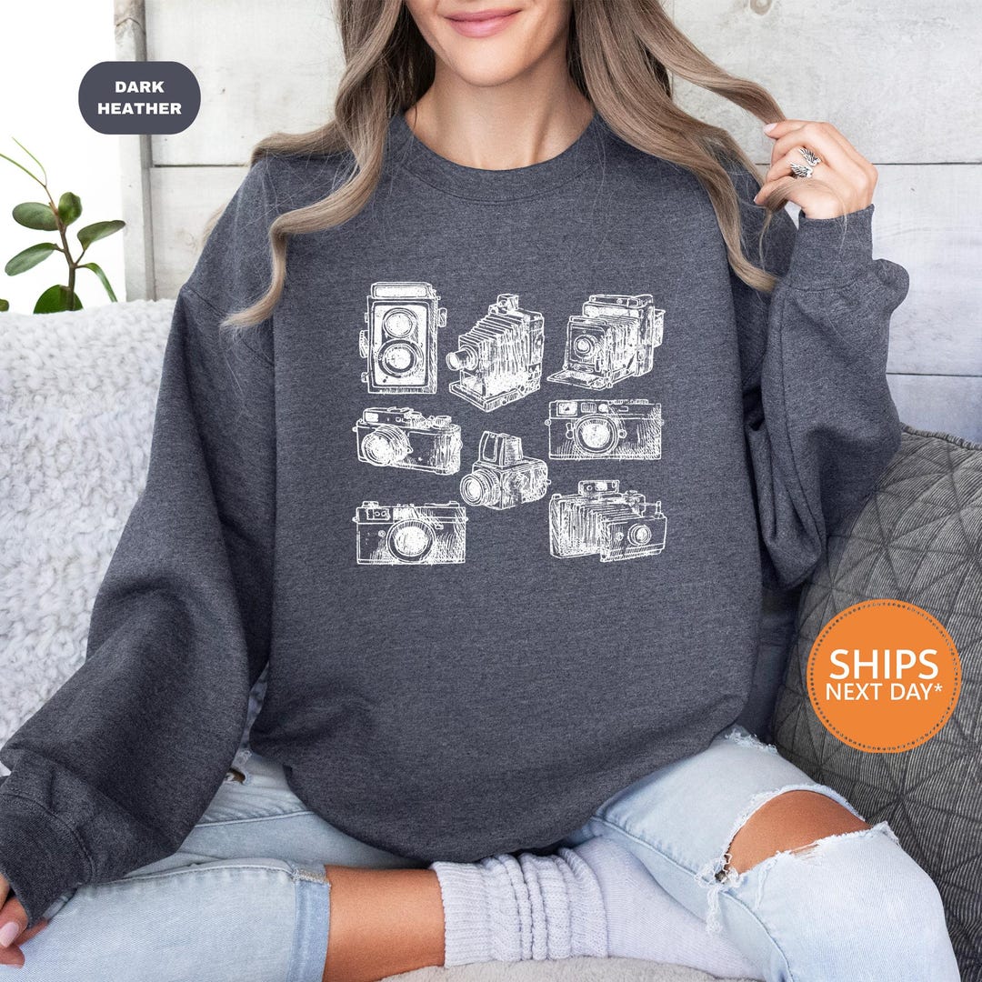 Vintage Camera Sweatshirt for Photographer Photography Crewneck ...