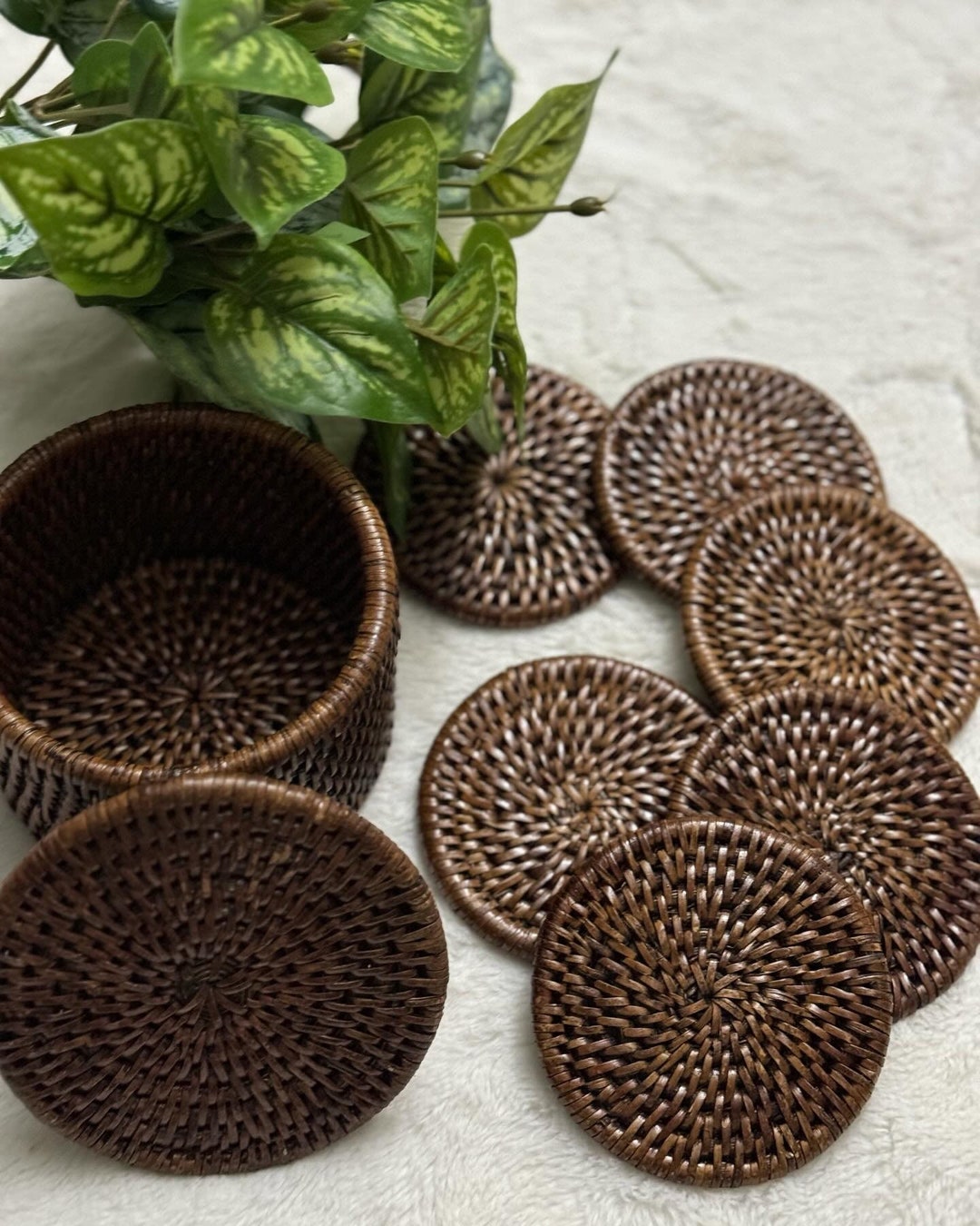 Handmade Round Rattan Coasters Set of 6 9.5 Cm Stylish Natural Rattan ...