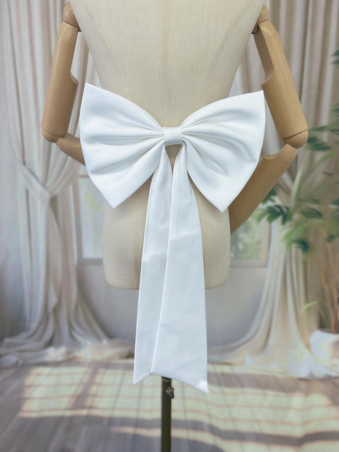 White Satin Bow Taffeta Bow Wedding Dress Bow Detachable Bow for Bridal ...