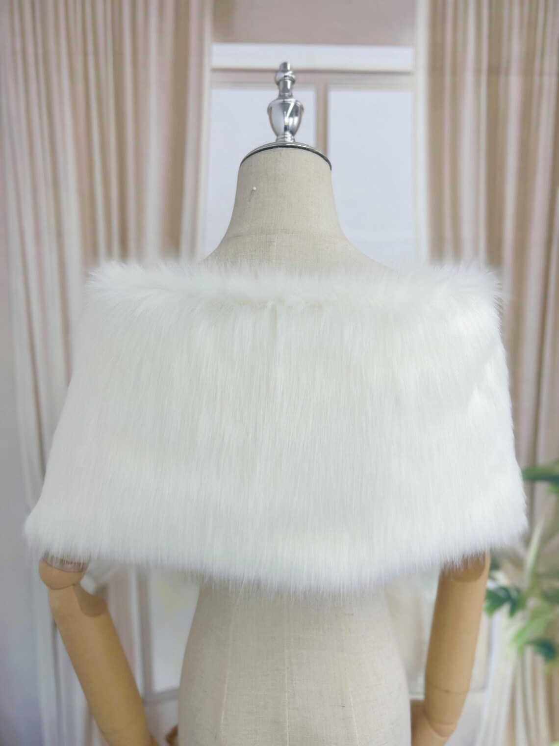 Ivory Fur Shawl for Wedding, Bridesmaid Fur Shawl Winter Wedding Shawl ...