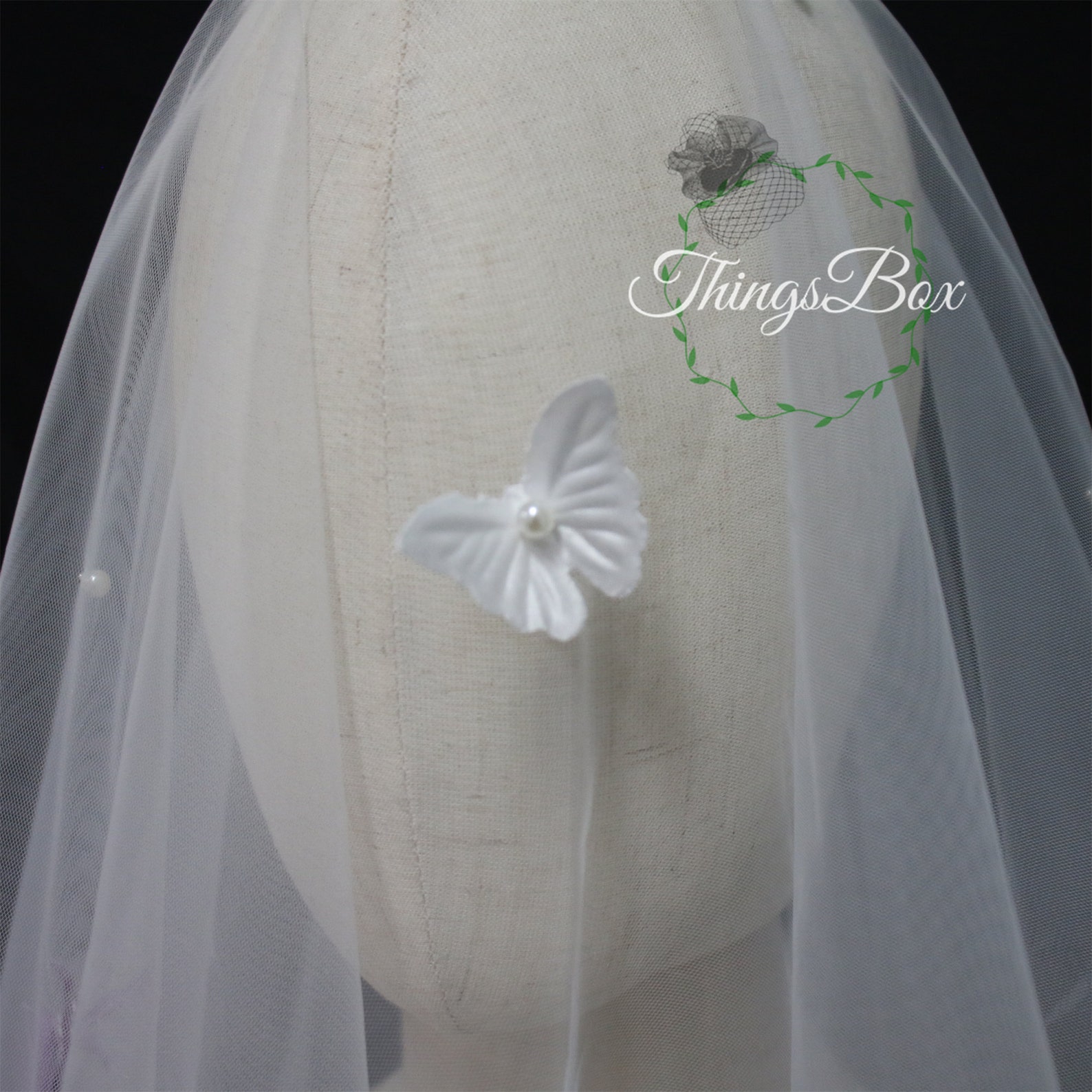 Purple Flowers Lace Short Wedding Veil, Crystal Pearl Tulle Veil Waltz ...