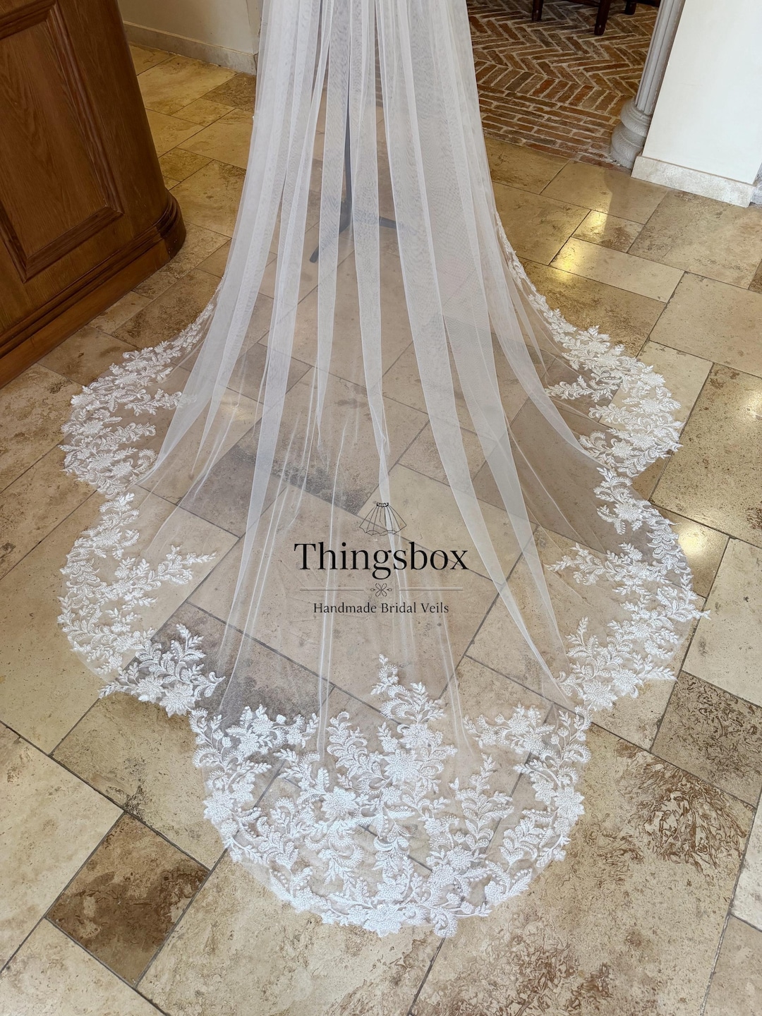 Luxury Beaded Lace Wedding Veil Sparkle Lace Veil, Soft Sheer Tulle ...