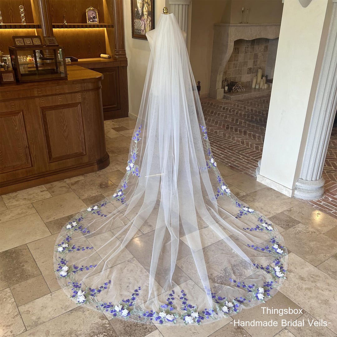 Violet Floral Lace Veil Bridal Veil, 3D Flower Wedding Veil, Sage Green ...