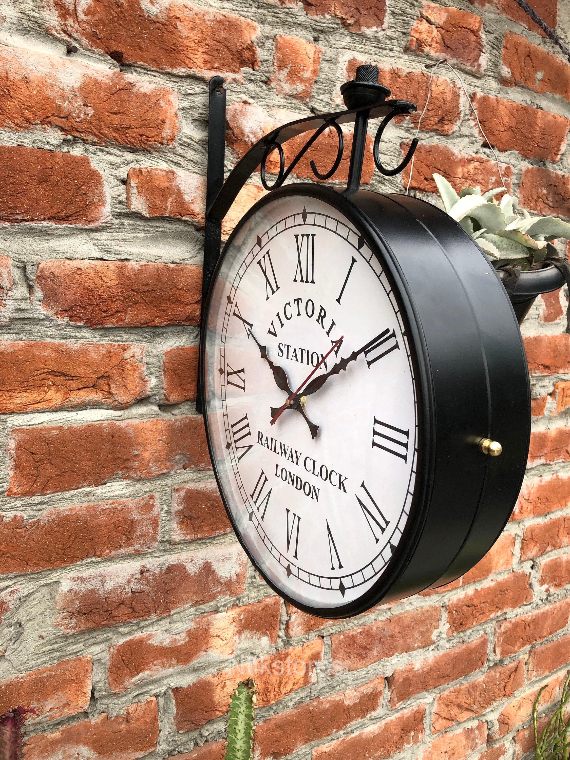 Railway Clock Wall Clock Home & Office Decor Victoria 1747 London Wall ...