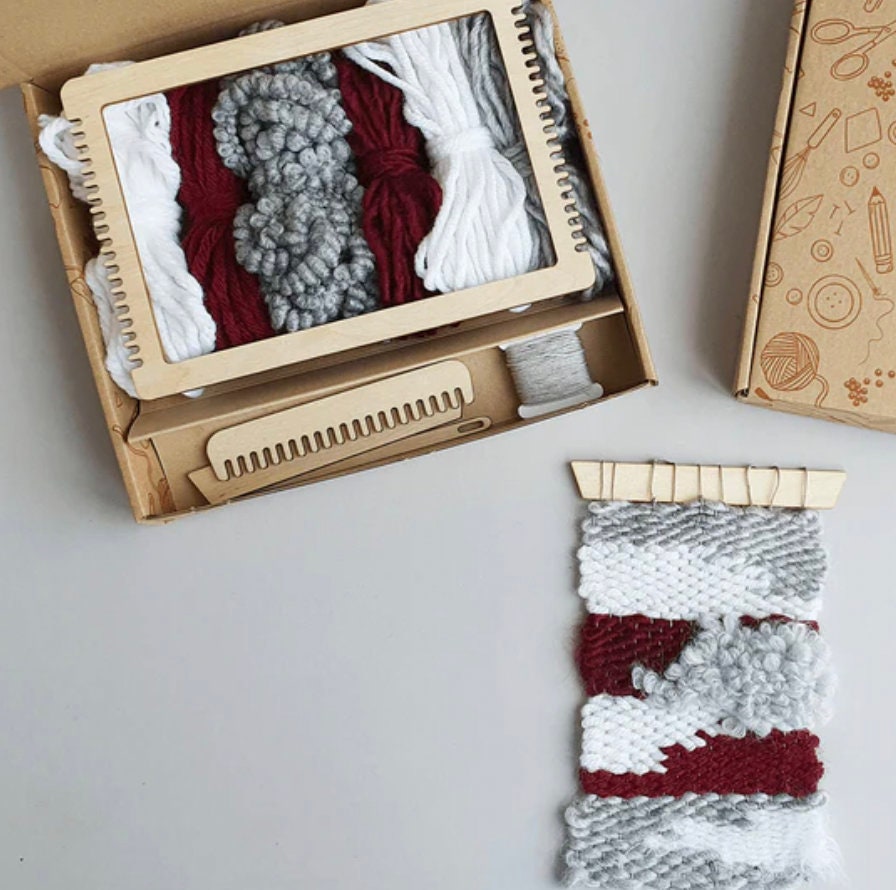Small Loom Weaving Kit - Etsy