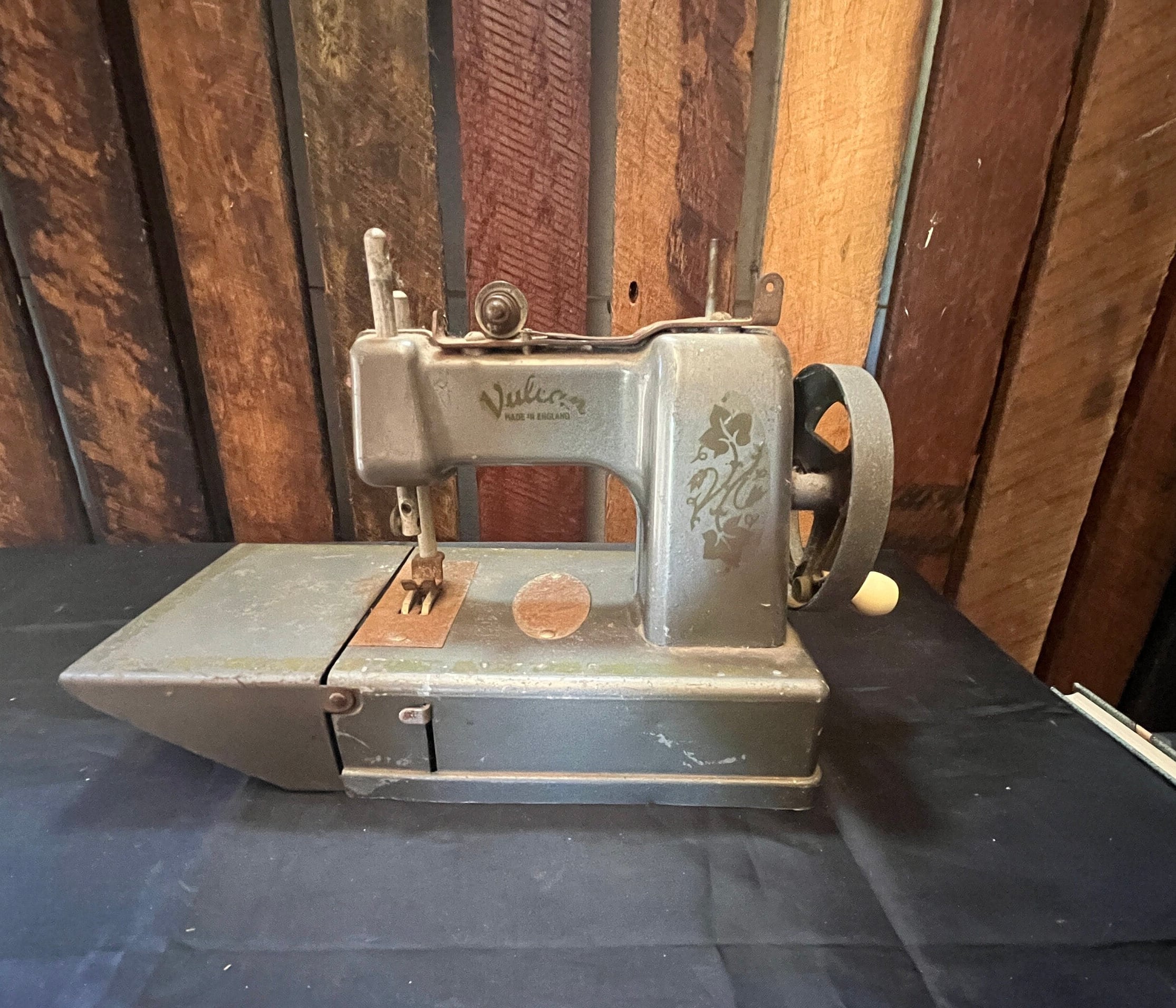Antique Vulcan Toy Sewing Machine Hand Crank, Made in England, Retro ...