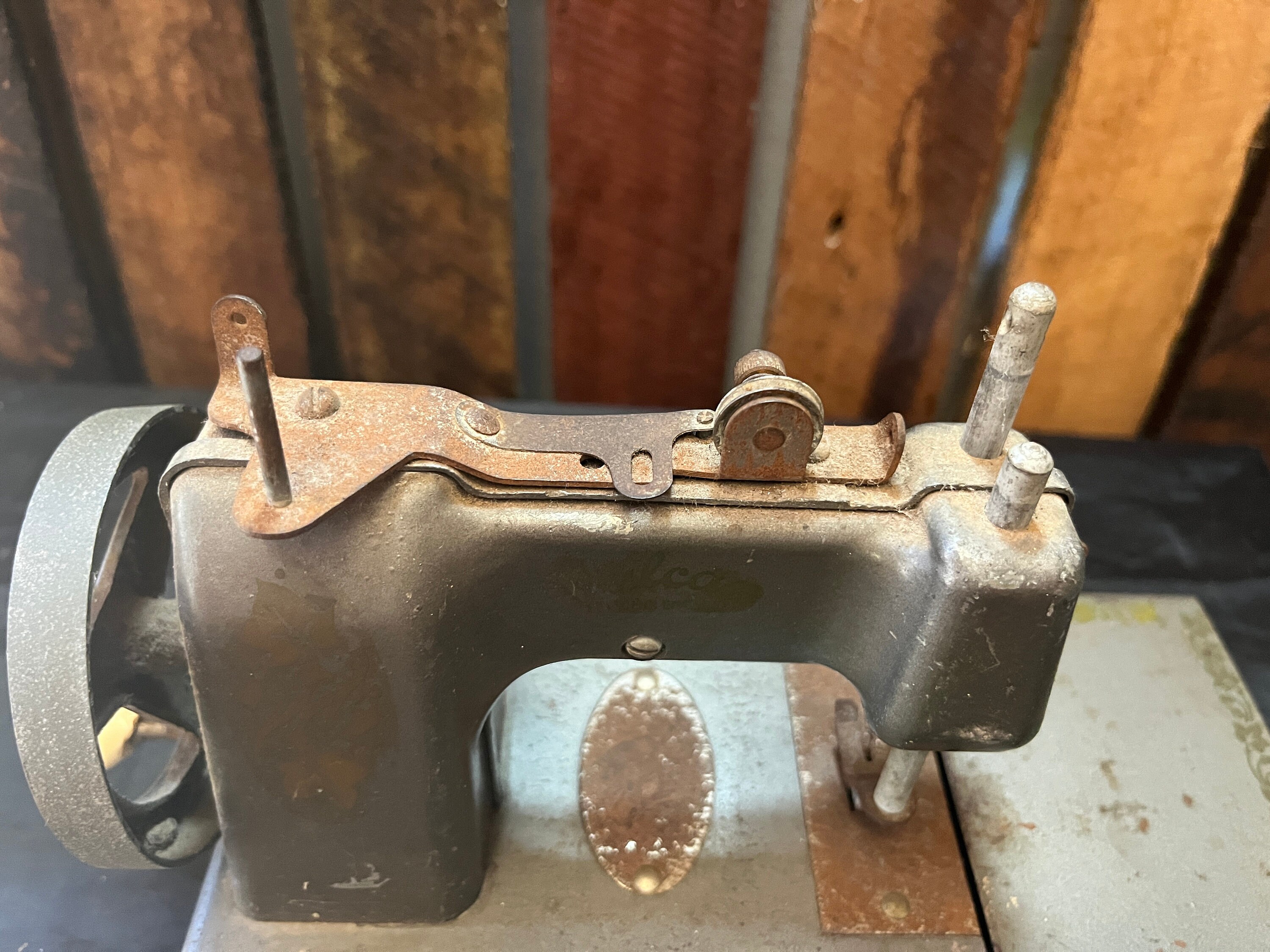 Antique Vulcan Toy Sewing Machine Hand Crank, Made in England, Retro ...