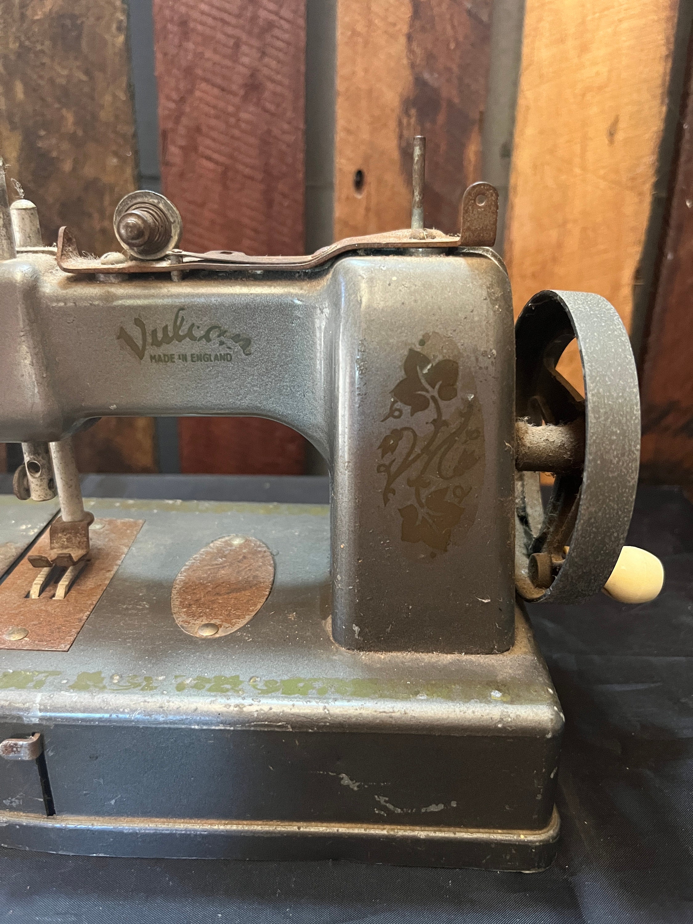 Antique Vulcan Toy Sewing Machine Hand Crank, Made in England, Retro ...