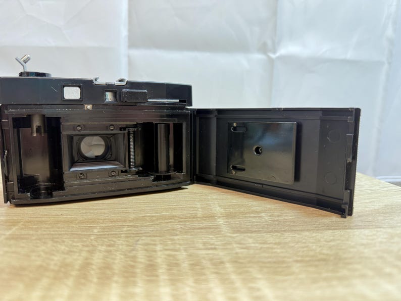 LOMO Cosmic Symbol 35mm Film Camera USSR Industar T-43 Lens + Case ...