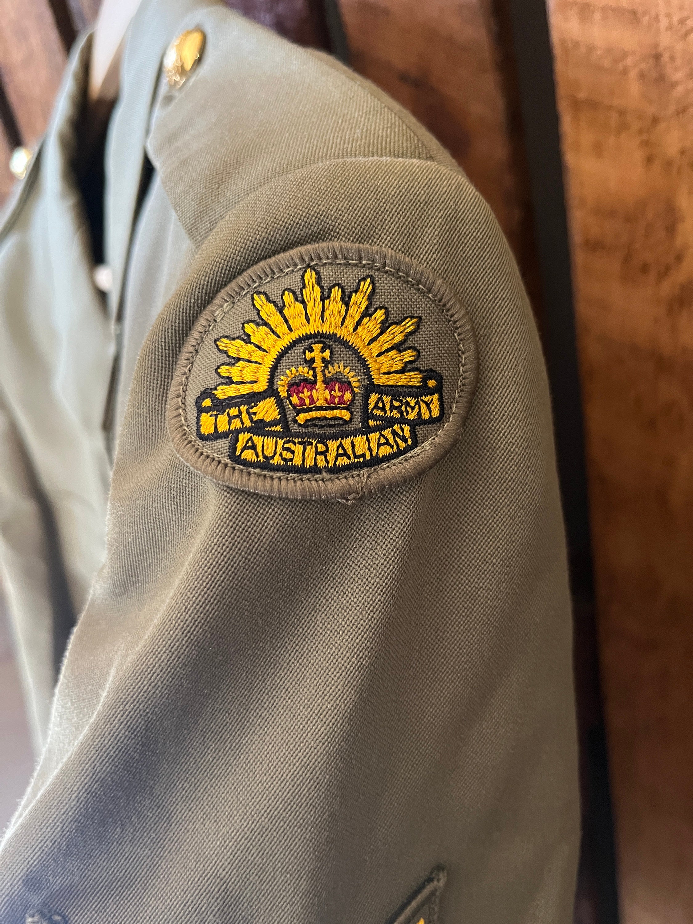 Genuine Australian Army Sergeant Uniform Dress & Ceremonial Jacket ...