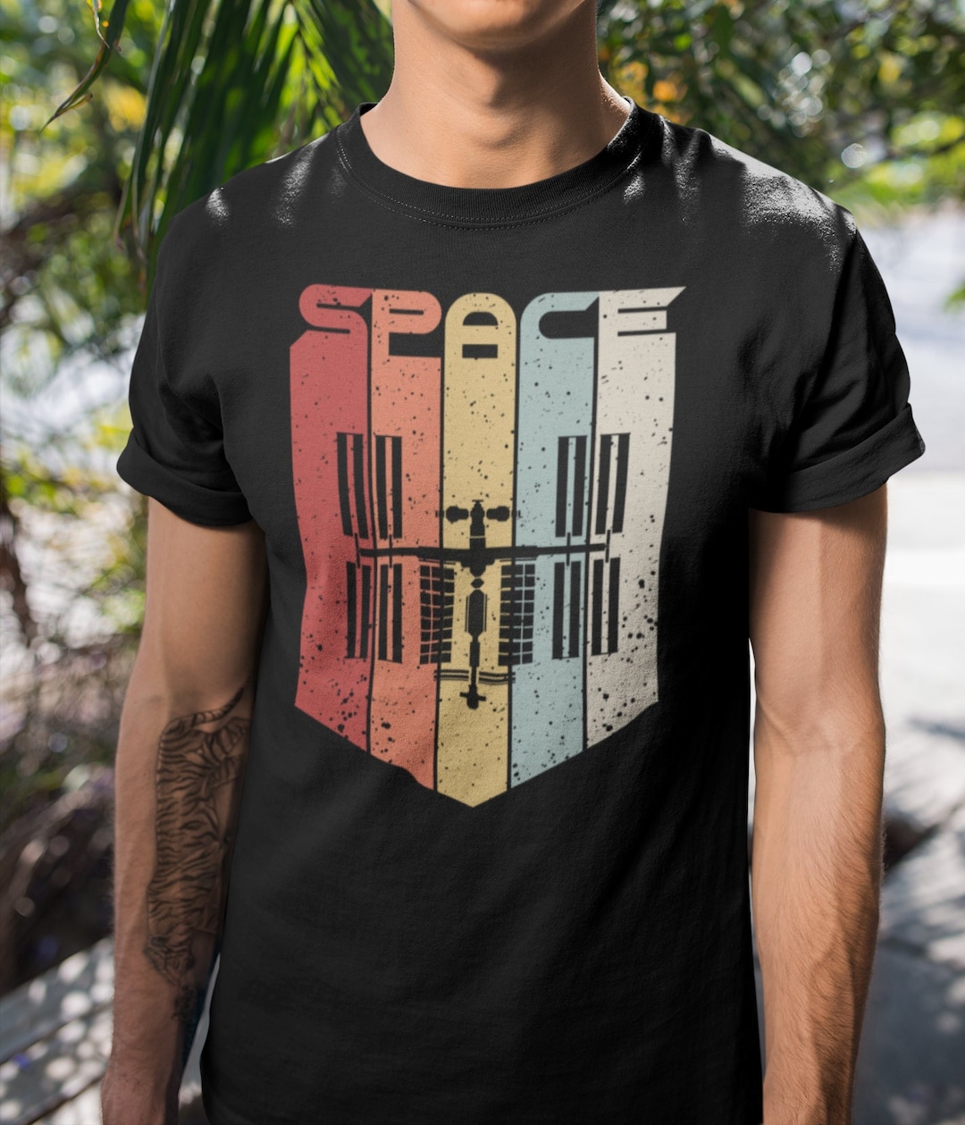 Retro Colors Space Station T-shirt, ISS Shirt, International Space ...