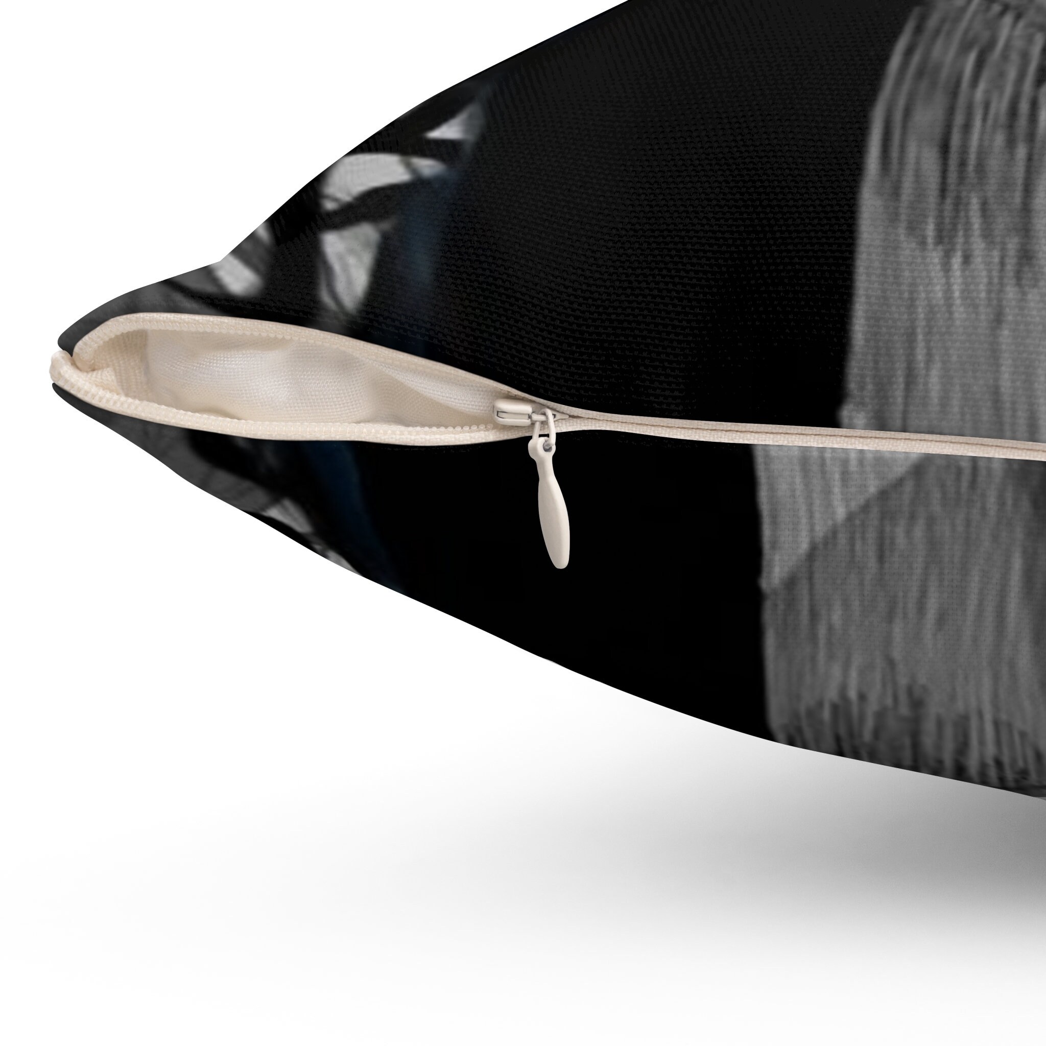 Solo Leveling Square Pillow - Etsy