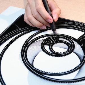 7-in-1 Big Metal Spirograph Drawing Toolset - PLANARC Metalmax - Etsy