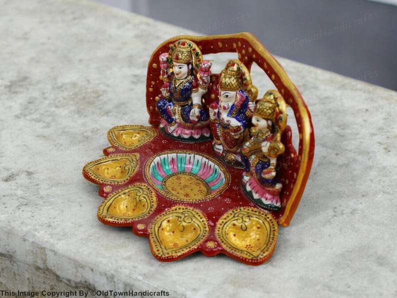 Handcrafted Panch Diya Metal Five-wick Diya for Pooja & Home Decor ...