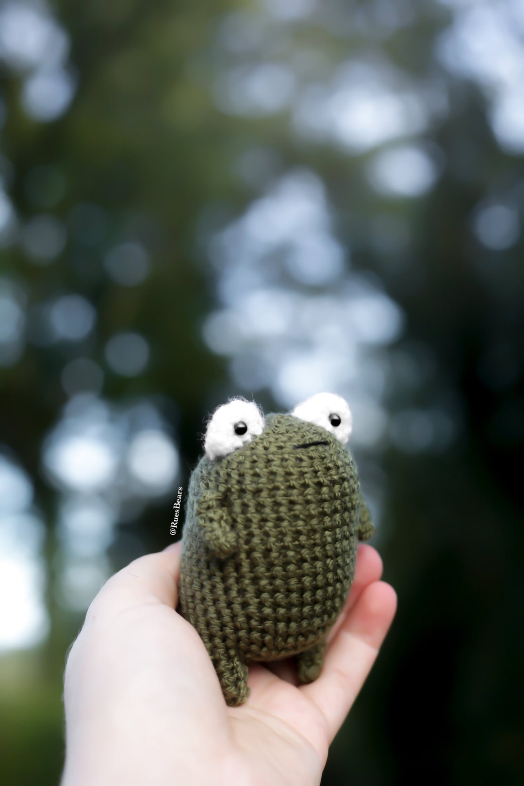 Crochet Amigurumi PATTERN: Trevor the Frog, English PDF - Etsy