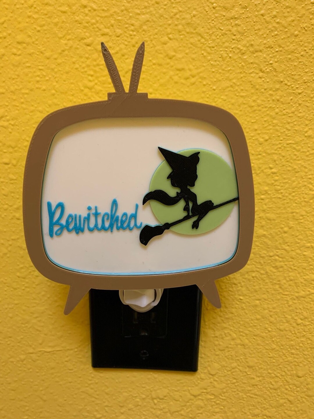Mid-century Modern Inspired Retro Television Night Light - Witchy - Etsy