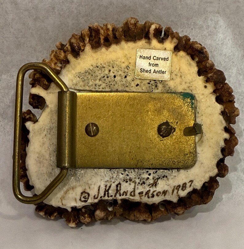 Hebilla de cinturón vintage de 1987 tallada a mano en asta de ciervo ...