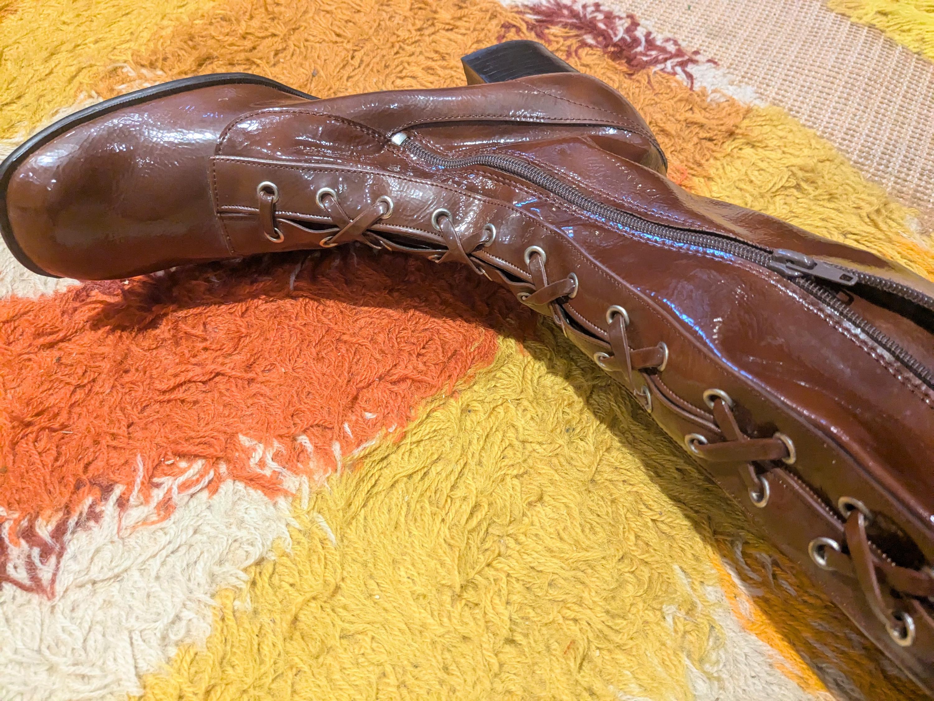 60s Gogo Boots Vinyl Made in Japan Deadstock Size 10 Brown Lace up Knee ...
