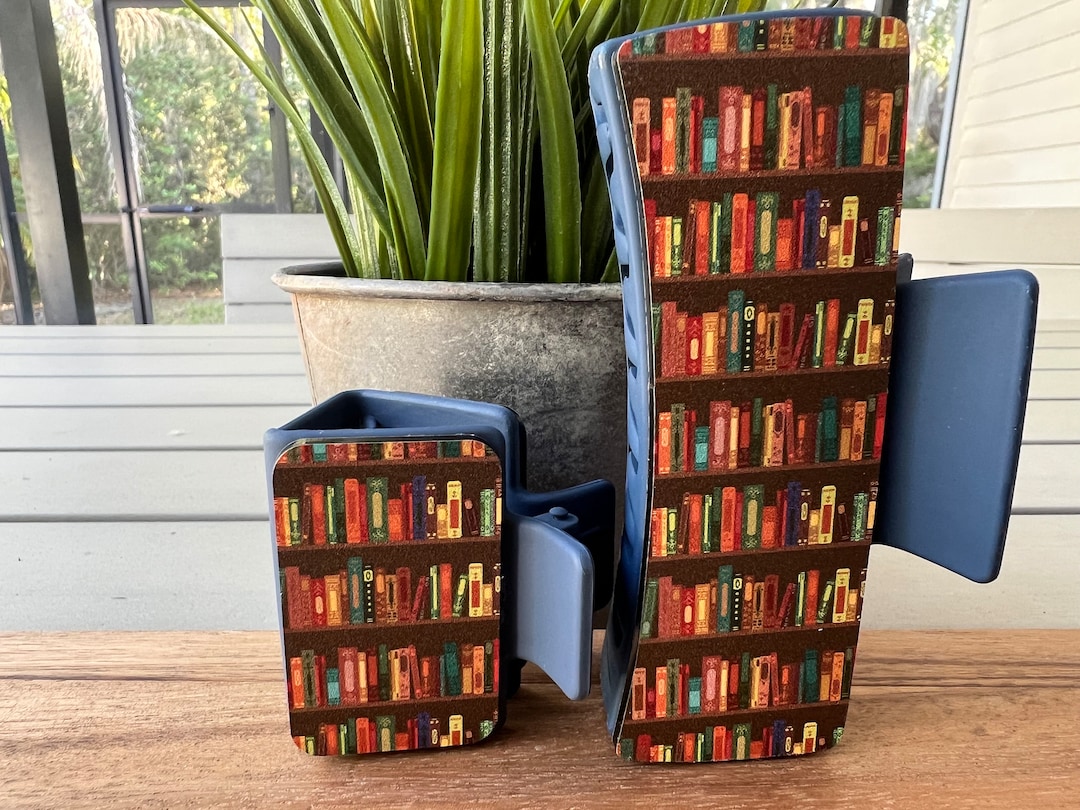 Books on Bookshelves Claw Hair Clip | 2 Inch or 4 Inch |gift for ...