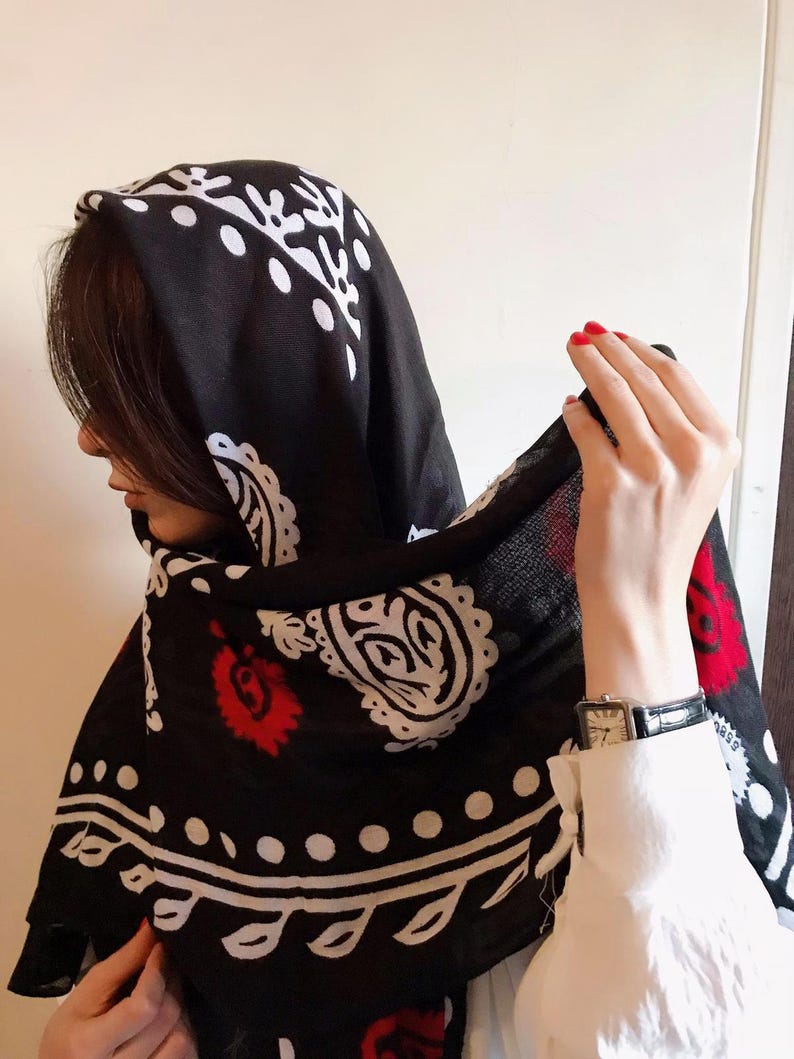 Kurdish Golvani Scarf • Floral Print Cotton Shawl • Ethnic Boho Style ...