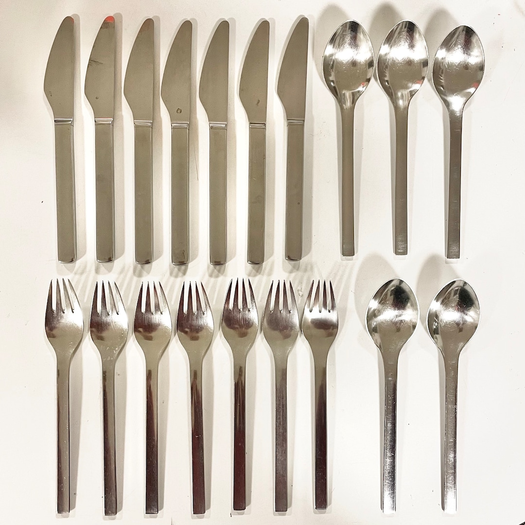 Danish Postmodern Georg Jensen New York Flatware Set With 19 Pieces ...
