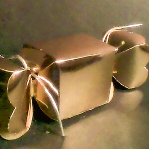 DIY 3D Papercraft Hearts Candy Roll Box SVG/PNG Cut Template– Great for ...