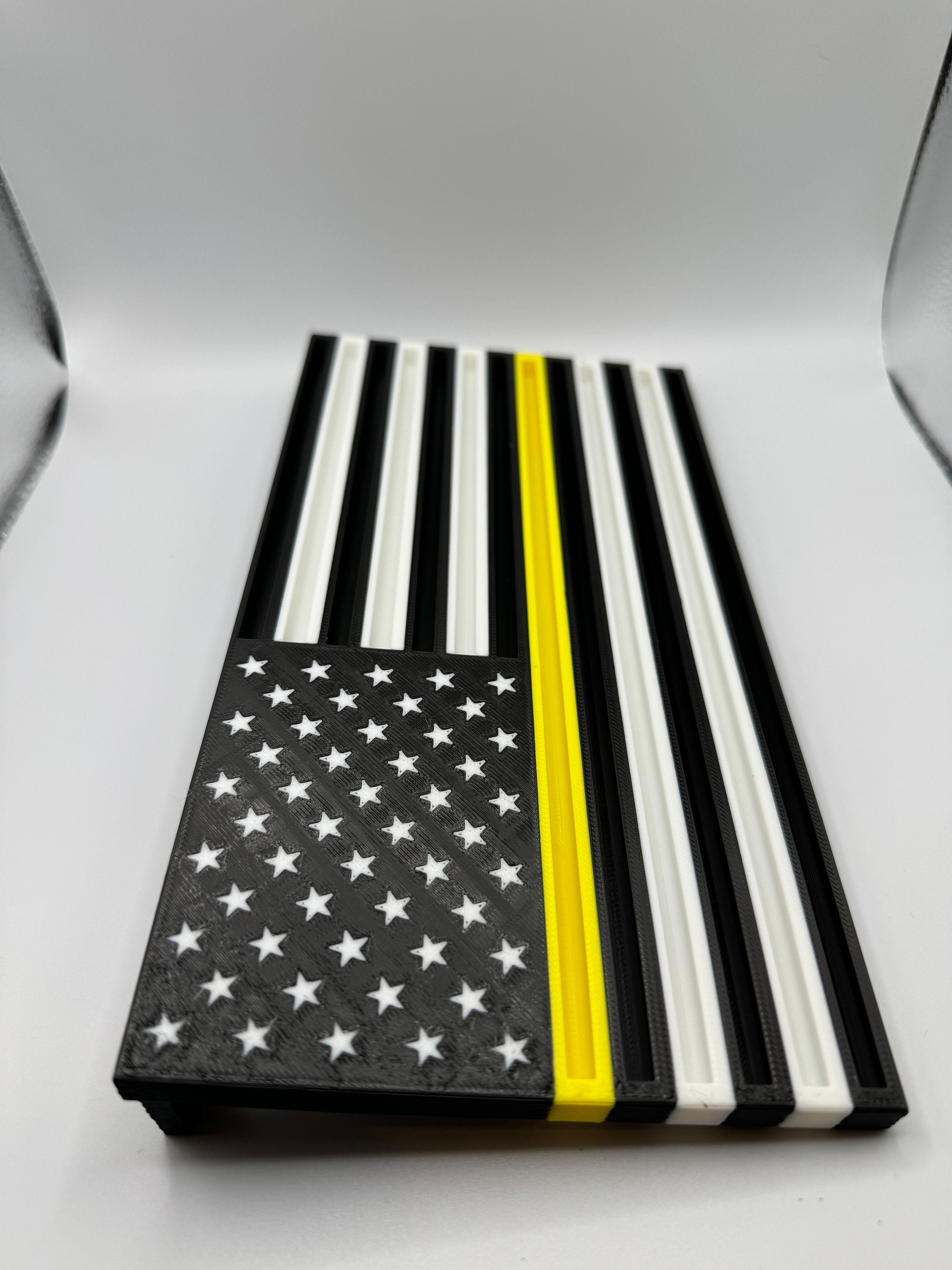 Thin Yellow Line Dispatcher Challenge Coin Holder - 13 Row Display ...