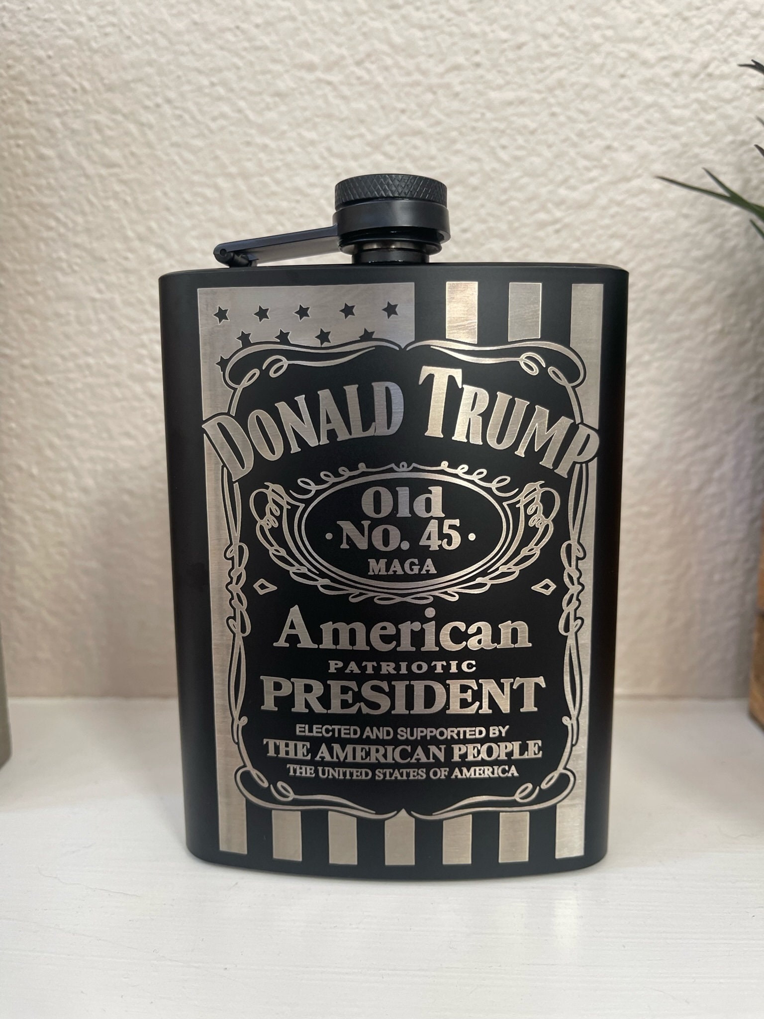 President Donald Trump 8 Oz Hip Flask With Mini Funnel - Republican ...