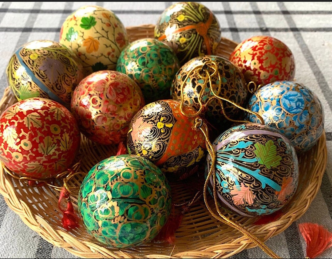 Assorted Handmade Papier-mache Ball Colorful Paper Mache Ornament Decor ...