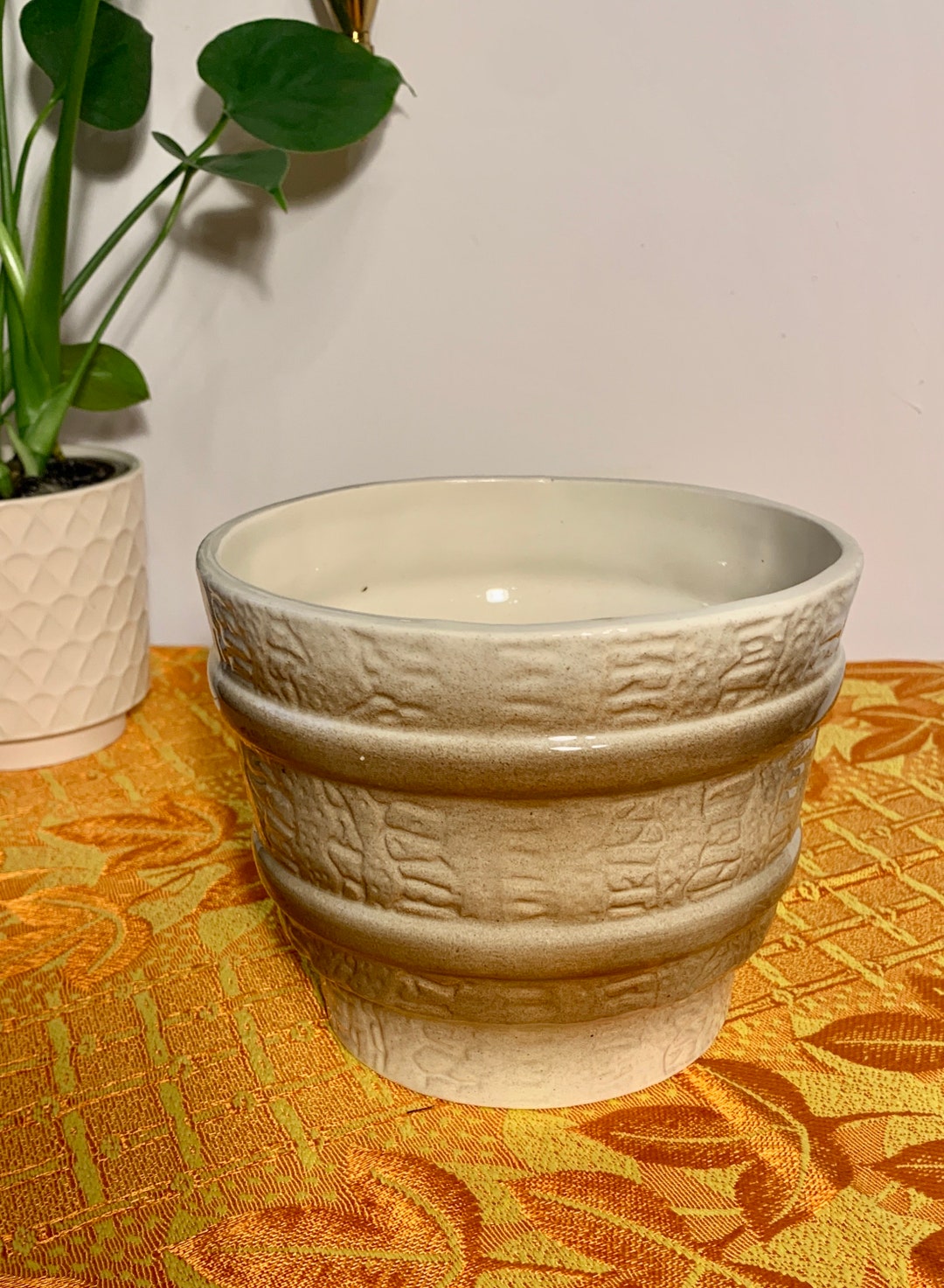 Simple & Stylish Mid Century Plant Pot in Brown and Beige Ceramic With ...