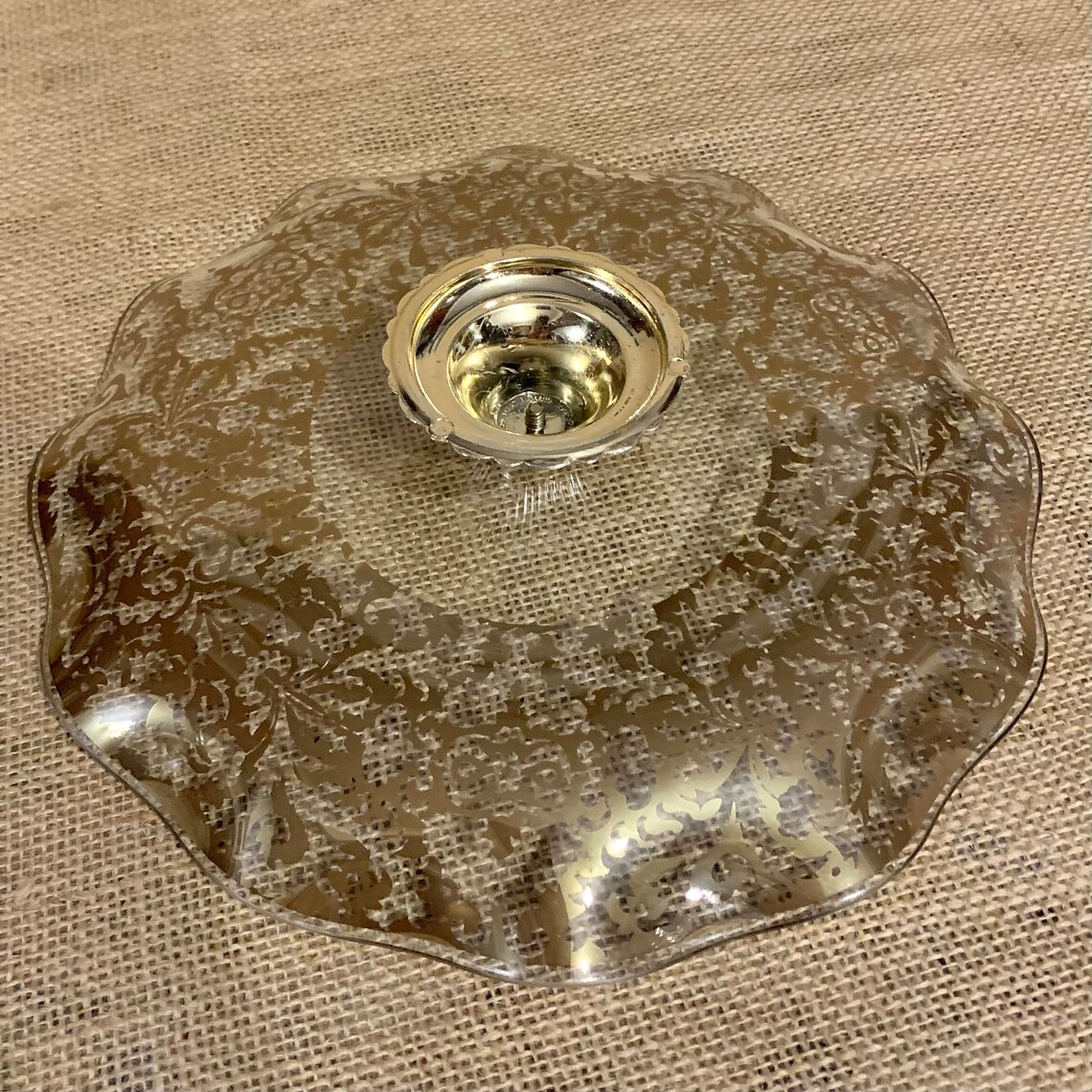 Single Tier Cake Stand MCM Cake Stand in Ruffled Glass With Gold ...