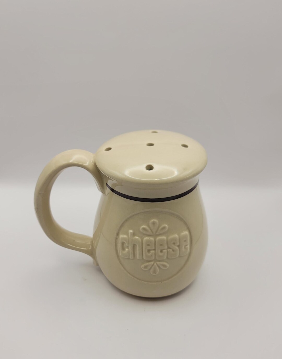 Mccoy Parmesan Ceramic Cheese Shaker Vintage 5" - Etsy