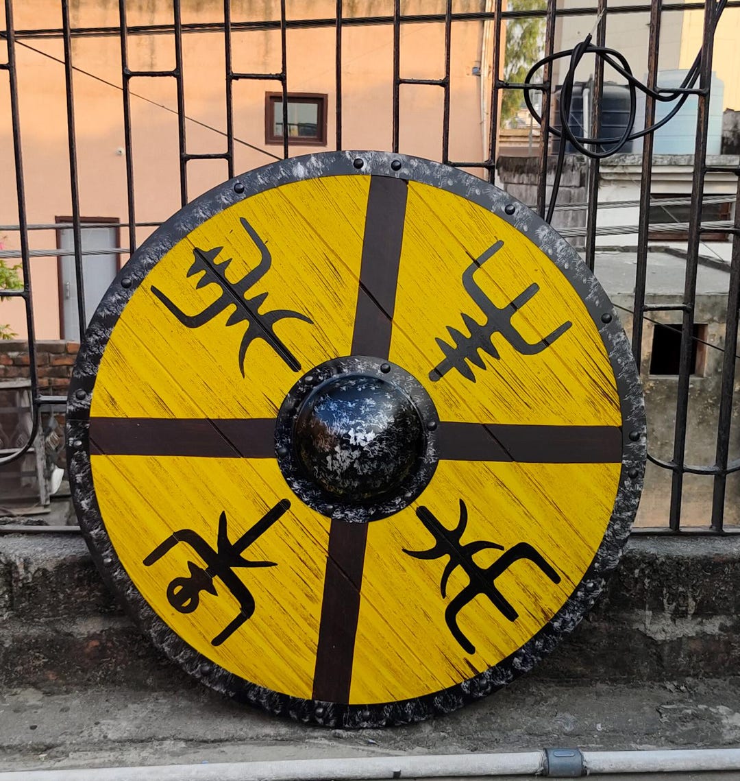 Handcrafted Medieval Viking Round Shield Authentic Norse Design, Battle ...