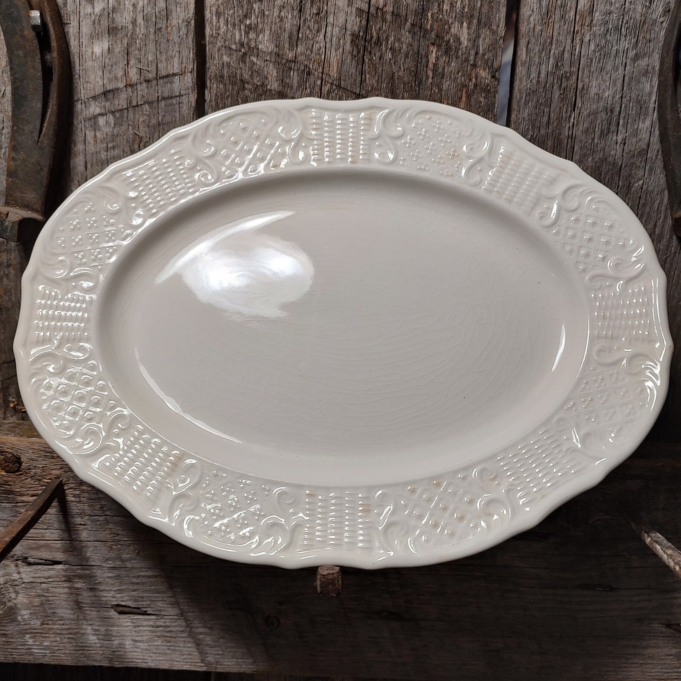 Vintage White Embossed Platter Washington Colonial - Etsy