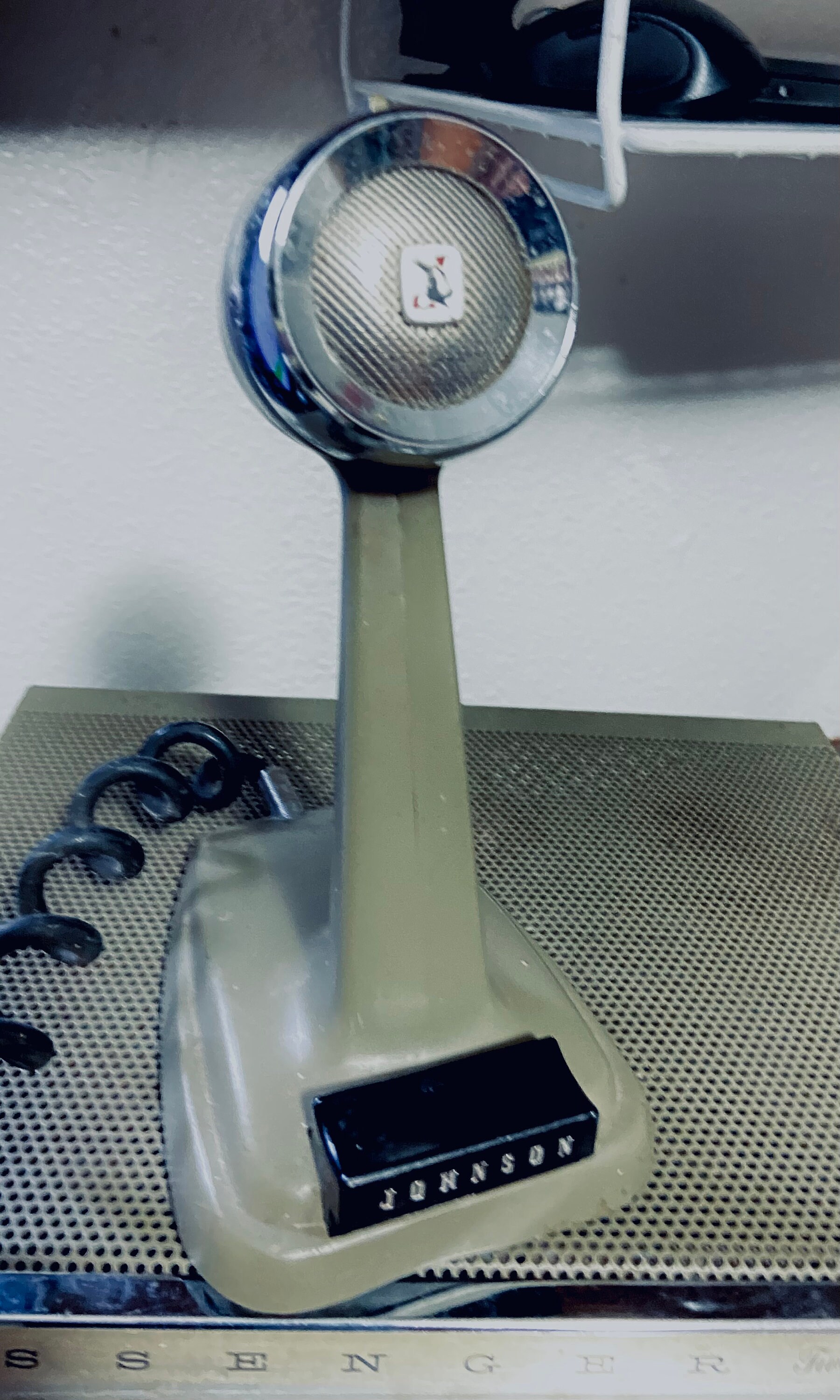 Vintage JOHNSON 223 CB Tube Radio - Etsy