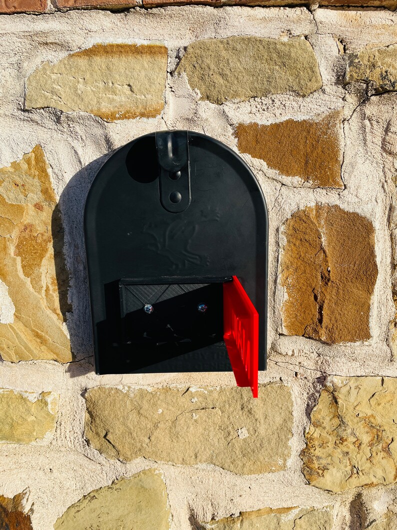 FLAG + MAIL Design Mailbox Flag for Stone or Brick-encased Mailboxes ...