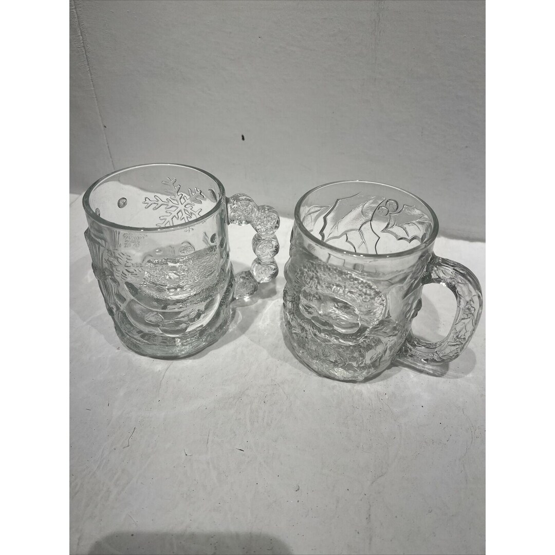 Set 2 Vtg LUMINARC USA Clear Glass 3D Santa Claus Face Mugs Coffee ...